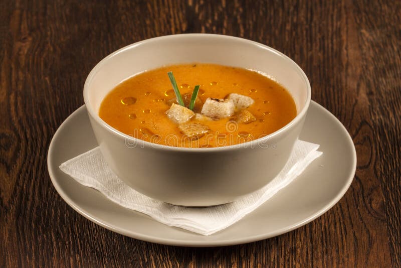 Sopa española foto de archivo. Imagen de pimienta, comida - 23497532