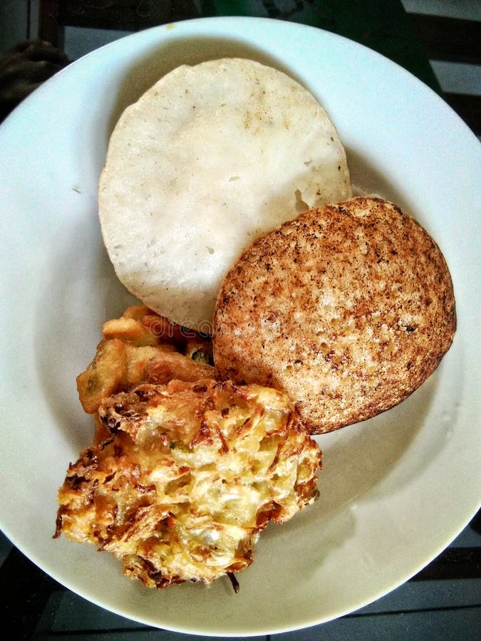 Sorabi Bandung stockfoto. Bild von indonesien, kulinarisch - 100933488