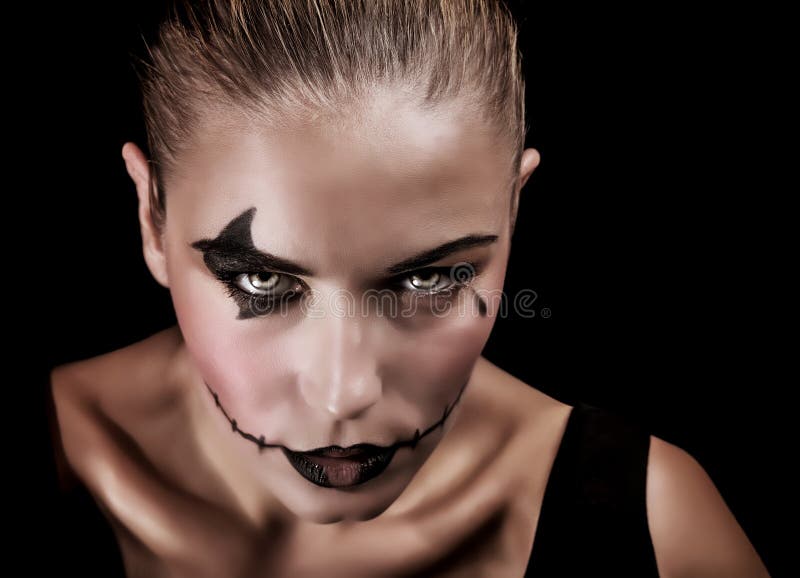 Regard terrifiant. image stock. Image du horreur, mystérieux - 36380435