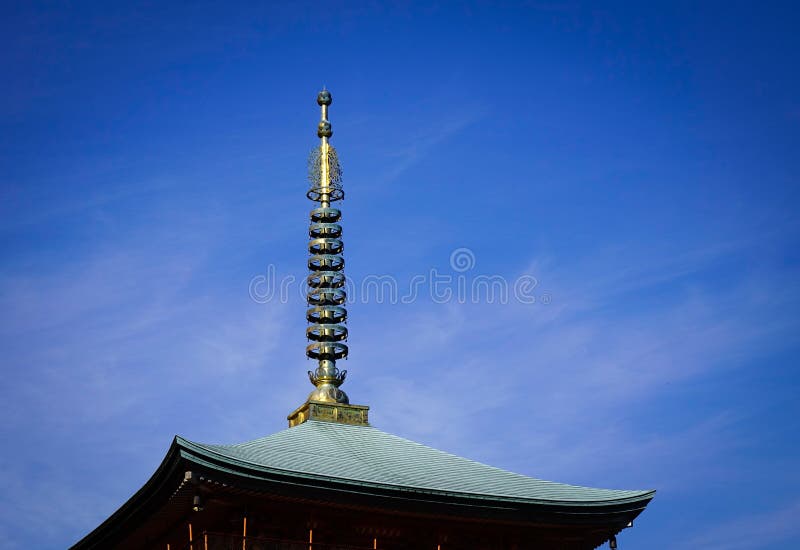 Sorin, Verticale Schacht Finial Van Een Pagode - Todai -todai-ji Tempel ...