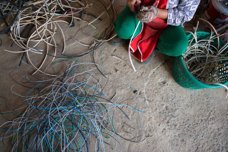 143 Sorting Wires Stock Photos - Free & Royalty-Free Stock Photos from ...