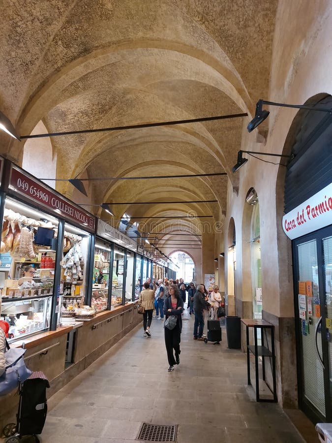 Il Salone Stock Photos - Free & Royalty-Free Stock Photos from Dreamstime