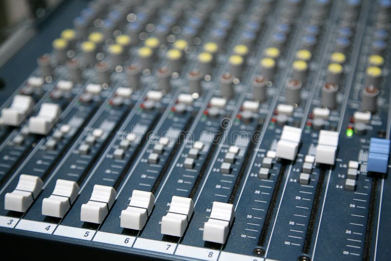 Sound amplifier stock image. Image of measurement, display - 4890161