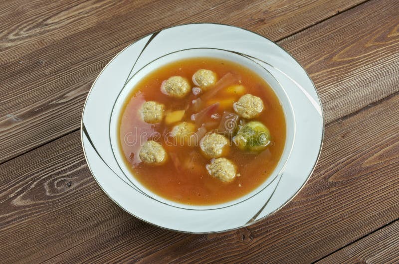 Soupe Souabe Avec Des Boulettes De Viande Image stock - Image du barre ...