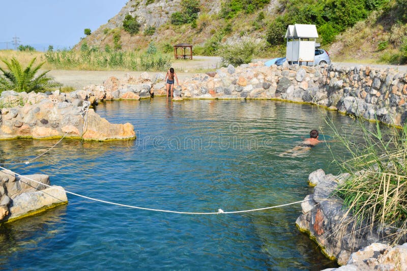 Sources Thermales De Kamena Vourla Image stock - Image du type, libre ...