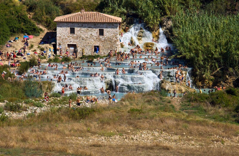Sources Thermales De Saturnia, Toscane Photo éditorial - Image du ...