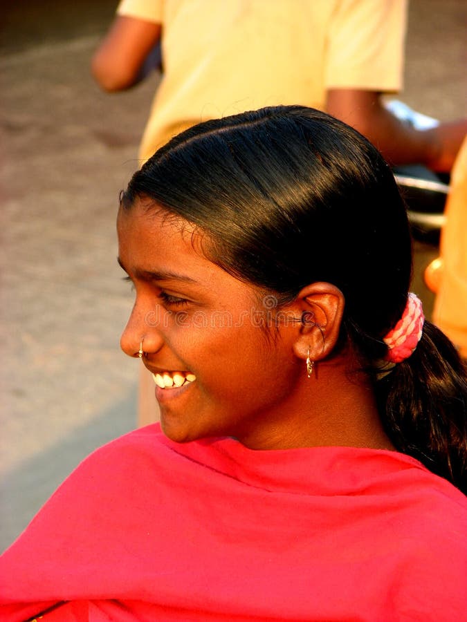 Grand sourire image stock. Image of mignon, filles, coloré - 1774189