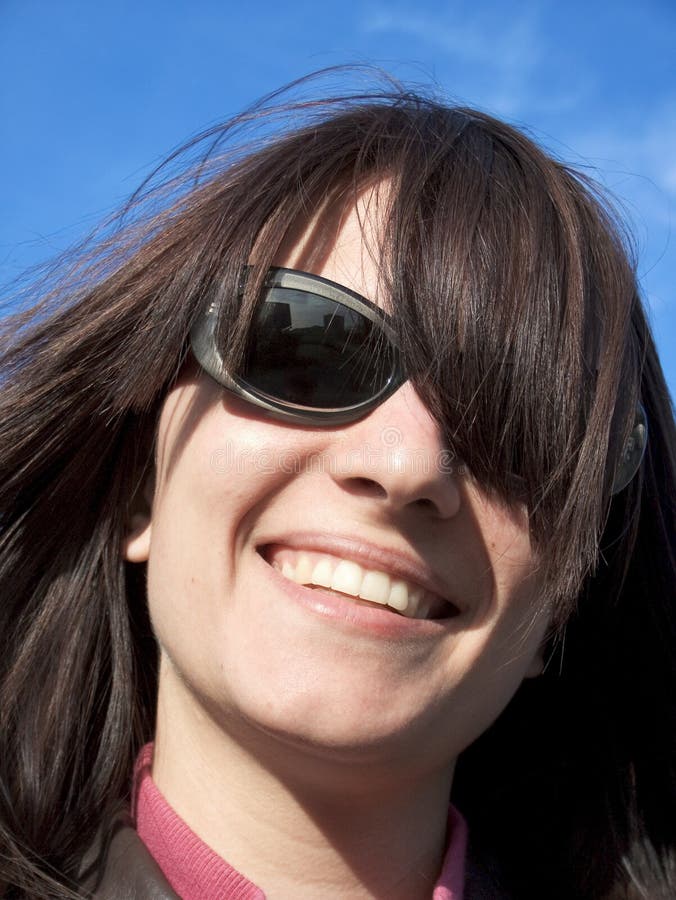 Visage de sourire heureux image stock. Image du joyeux - 8452777