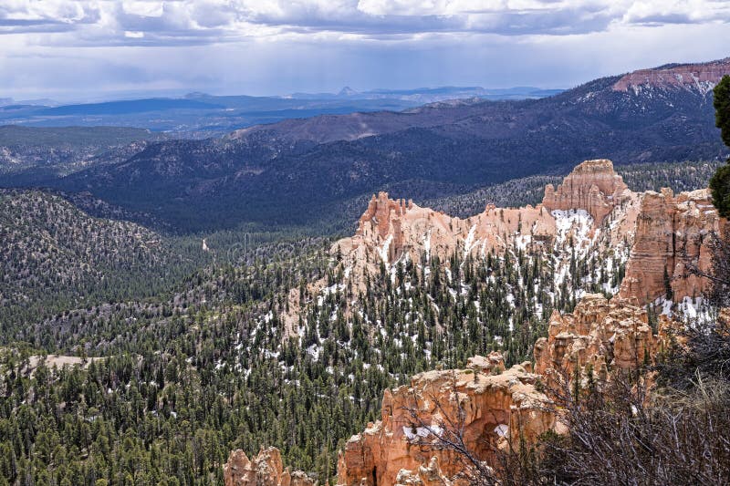 South Central Utah Landscape Stock Image - Image of hiking, clouds ...