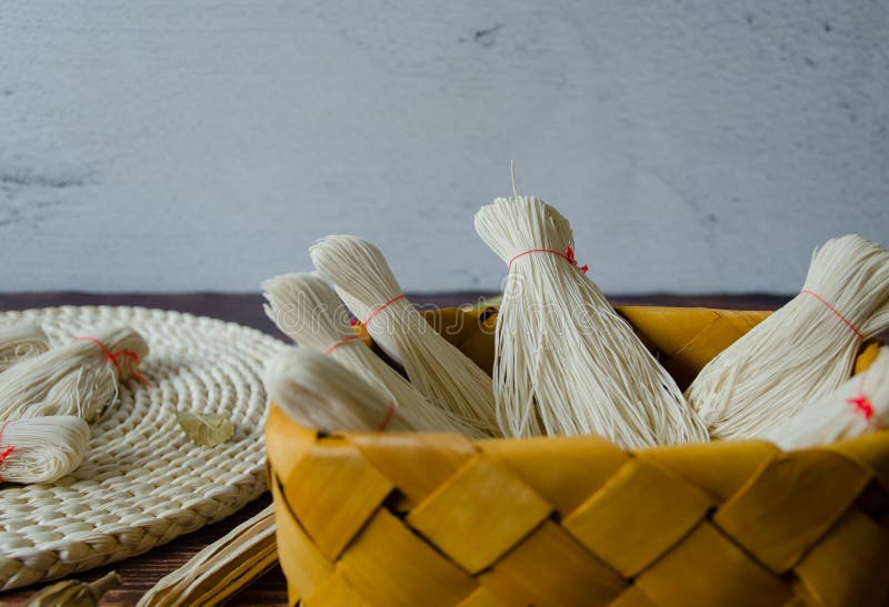 China Thread Noodle Stock Photos - Free & Royalty-Free Stock Photos ...