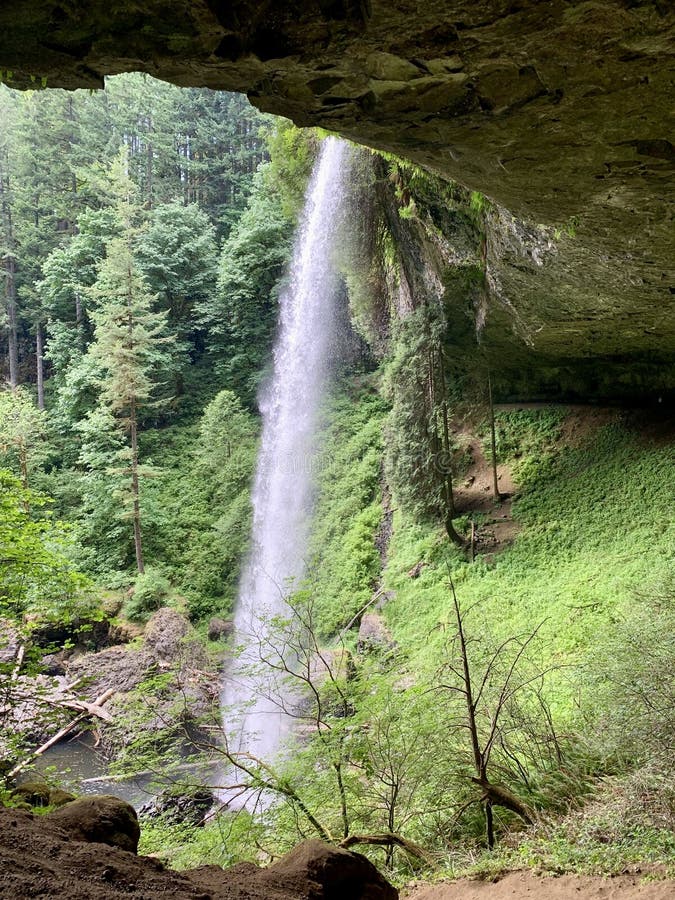 South Falls Side View from Behind Stock Image - Image of view2, water ...