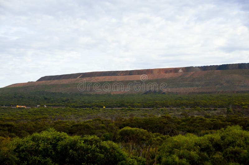South Middleback Ranges Mine Stock Image - Image of rock, natural ...