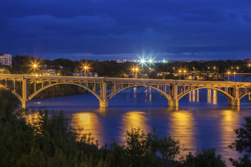 South Saskatchewan River in Saskatoon Stock Image - Image of landmark ...