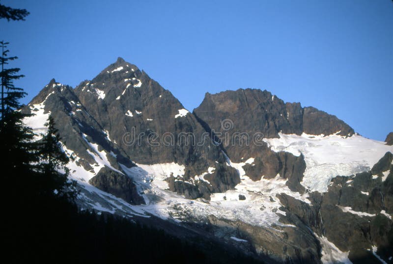 South Side of Cheam Range 4 Stock Photo - Image of summit, nature: 390678