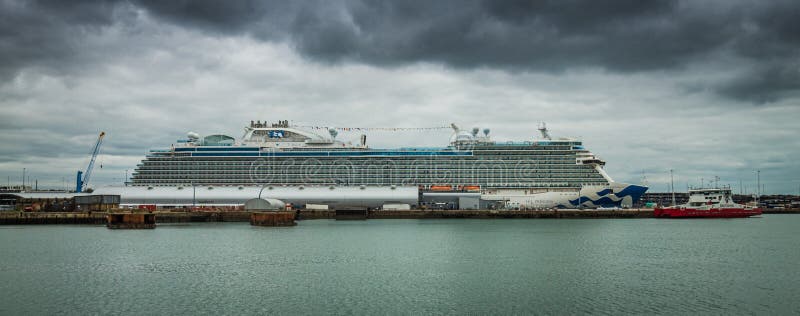 Southampton, England August 30 2021, Port Viewing Point Editorial ...
