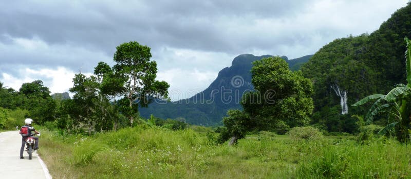 Southeast Asia Island Scenery Stock Photo - Image of cliff, clear: 29324518