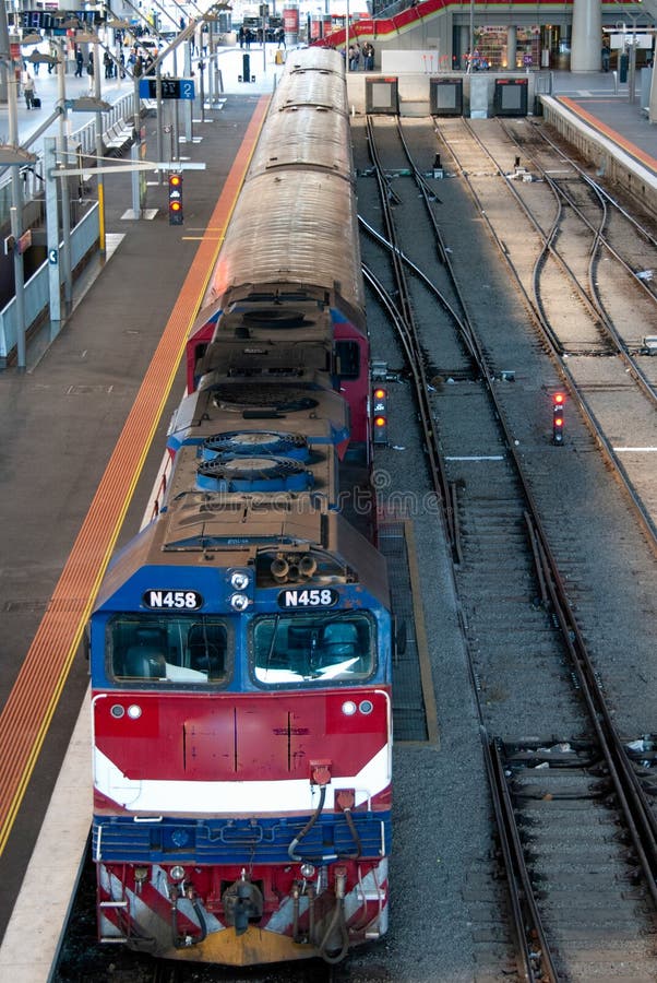 Southern Cross Train Station, Melbourne Editorial Photography - Image ...