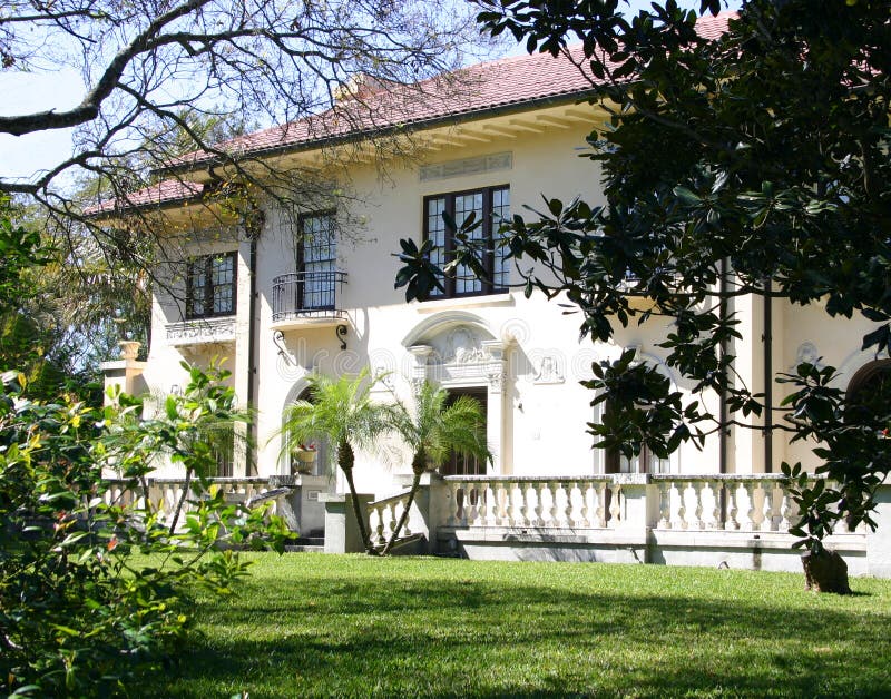 Southern Mansion stock photo. Image of historical, columns - 16156