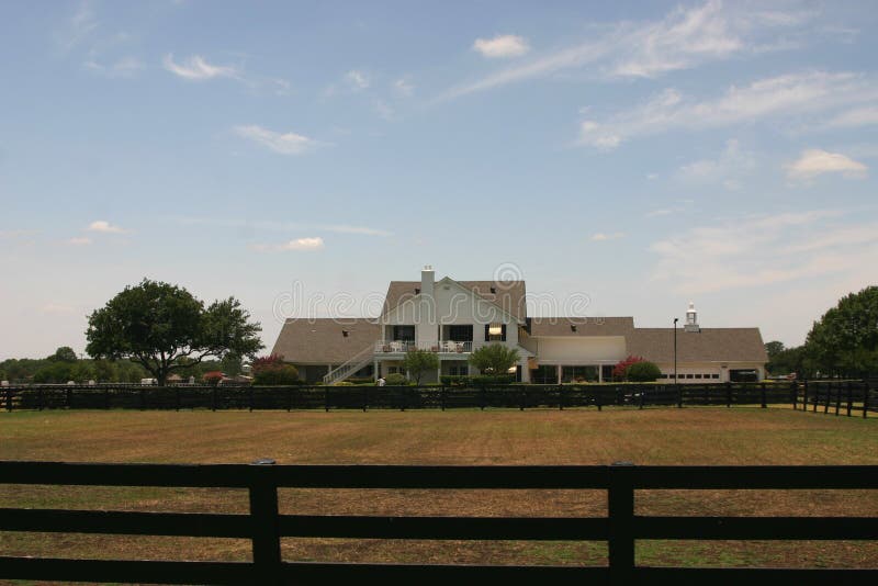 Southfork Ranch Near Dallas Stock Image - Image of horse, driveway: 940953