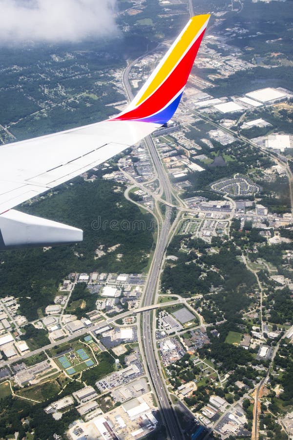 Southwest Airlines Airplane Wing Overlooking Freeway Editorial ...