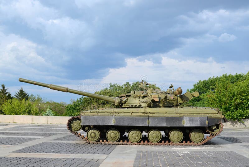 Soviet battle tank T-64BV stock image. Image of track - 73382741