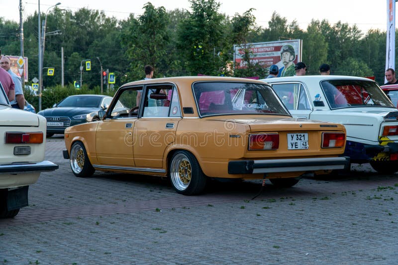 Soviet VAZ Lada 2105 Yellow Old Classic Car Editorial Image - Image of ...
