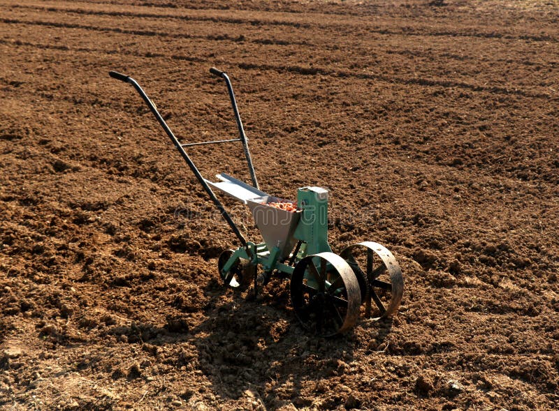 Sowing machine in field stock image. Image of macro - 140309977