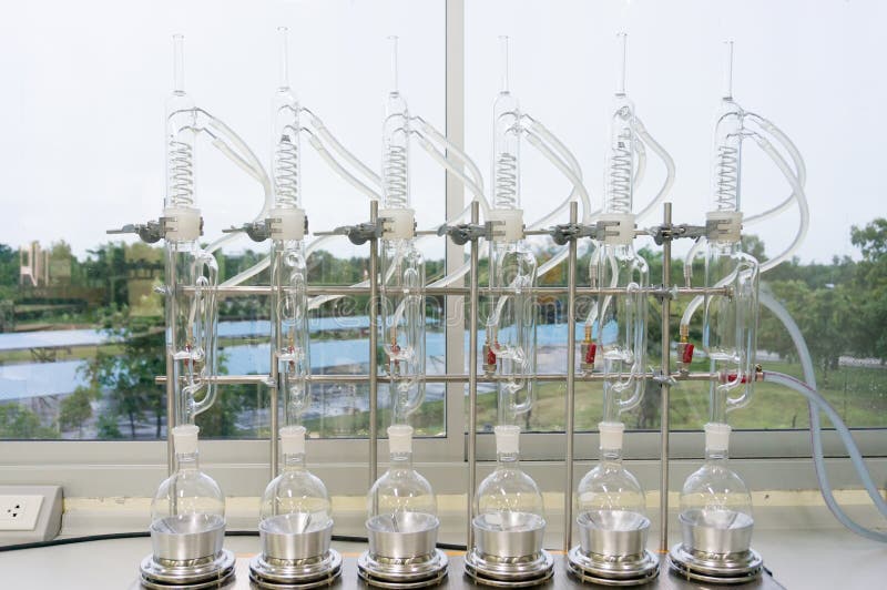 Soxhlet Extraction Stock Image Image Of Aqua Apparatus 75774651