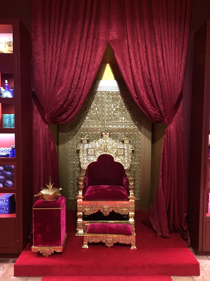 Interiors of Spa Ceylon, Colombo Editorial Stock Photo - Image of ...