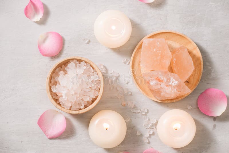 Spa Settings with Roses. Spa Theme with Candles and Flowers on Table ...