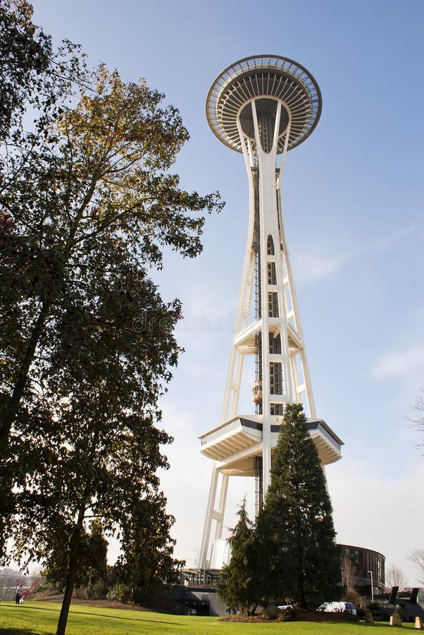 Space Needle Seattle at Night Editorial Photo - Image of tower, states ...