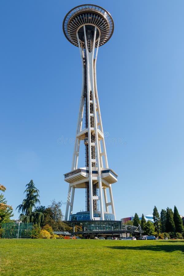 Space Needle Observation Tower In Seattle, Washington, USA Editorial ...
