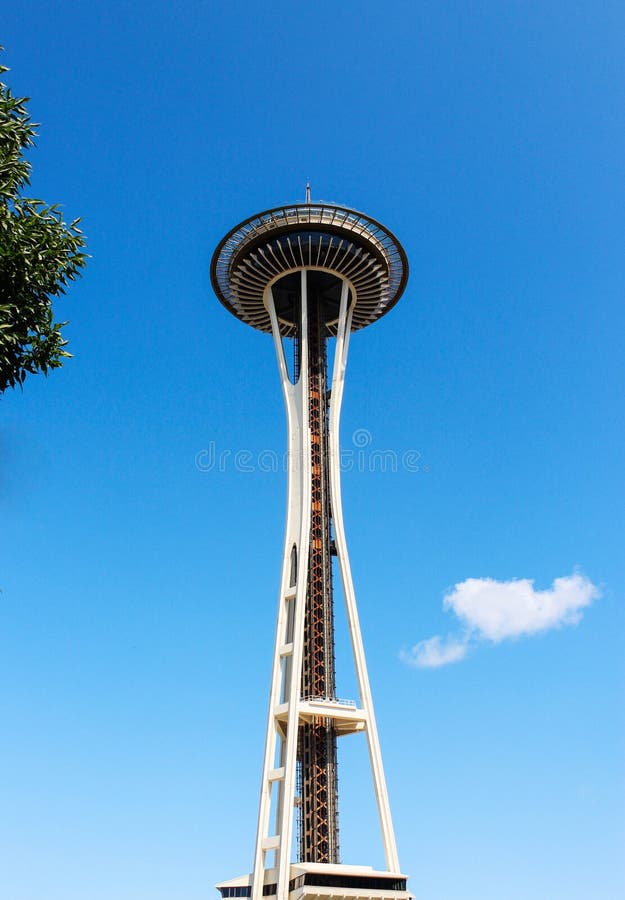 The Seattle Space Needle, Blue Sky Editorial Stock Photo - Image of ...