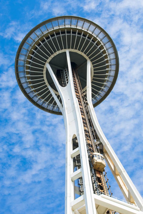 Space Needle editorial photography. Image of spring, clouds - 97698562