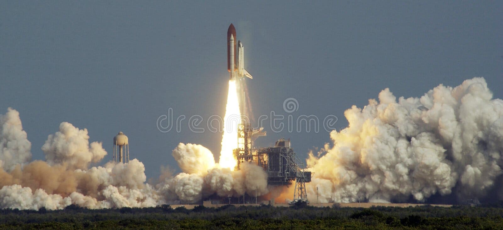 Space shuttle editorial stock image. Image of exploration - 12480554