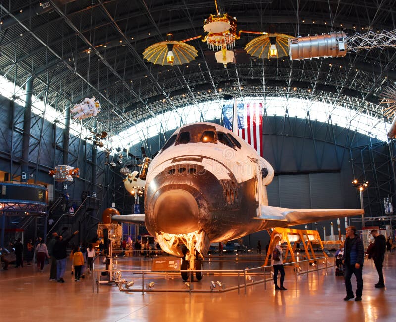 Space Shuttle Discovery at National Air and Space Museum, Chantilly, VA ... Space Shuttle Discovery at National Air and Space Museum, Chantilly, VA ...