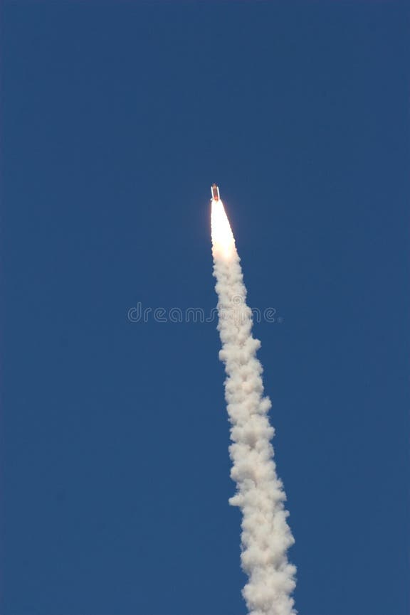 Space shuttle launch stock photo. Image of rocket, exhaust - 1022464