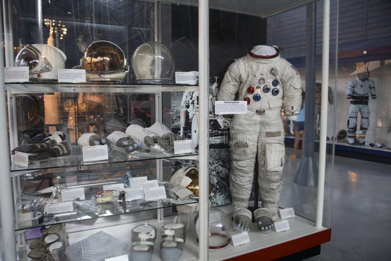 Space Suits at the Museum editorial photography. Image of museum - 9254172