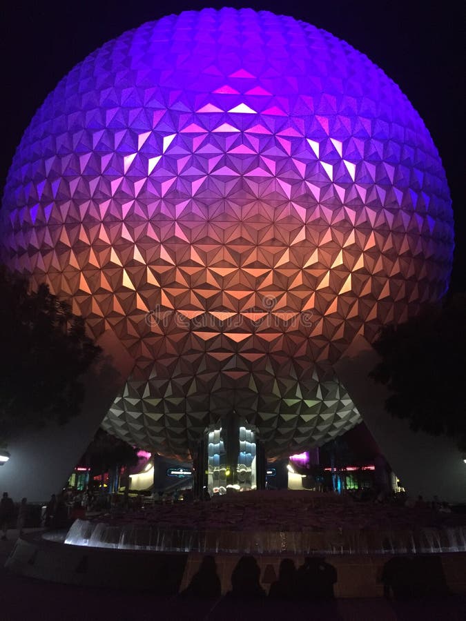 Spaceship Earth, Epcot Center, Orlando Florida Editorial Stock Image ...