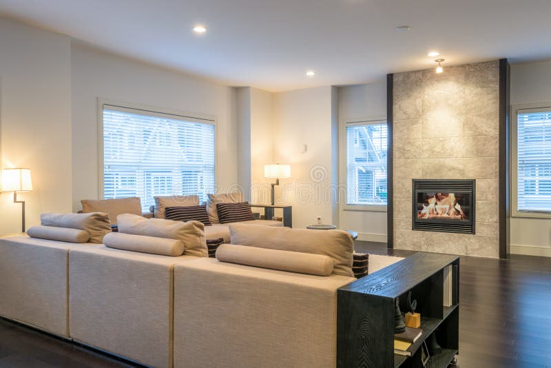 Spacious Deluxe Home Office Stock Image - Image of inside, floor: 98533987