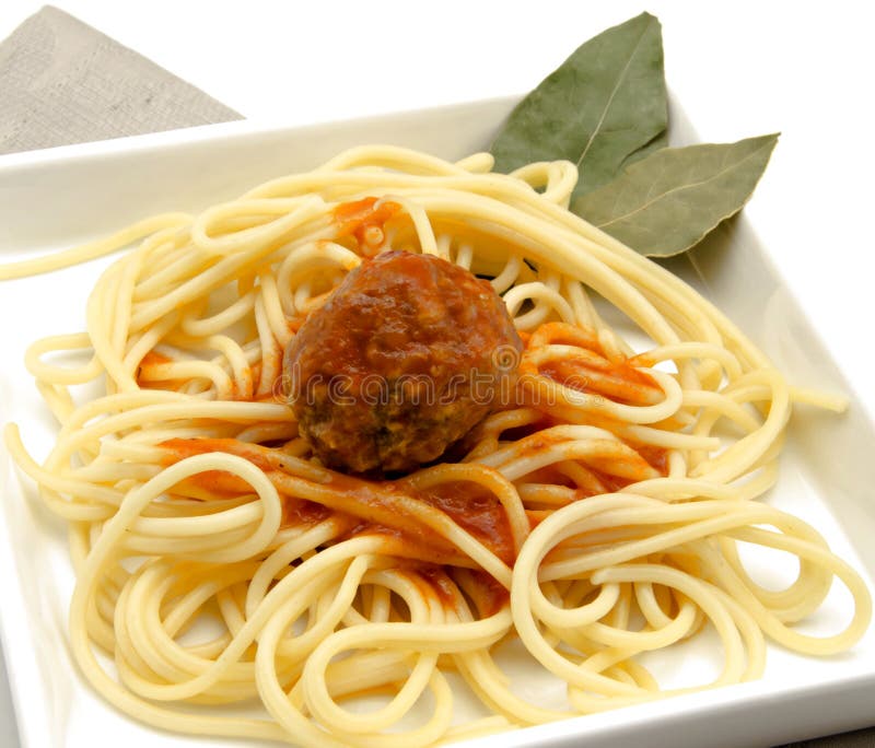 Spagetti med Meatballs fotografering för bildbyråer. Bild av speciell ...