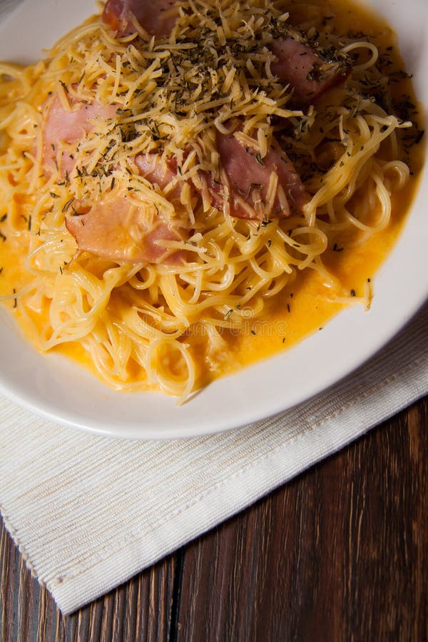 Spaghetti with egg sauce stock photo. Image of tasty - 65201220