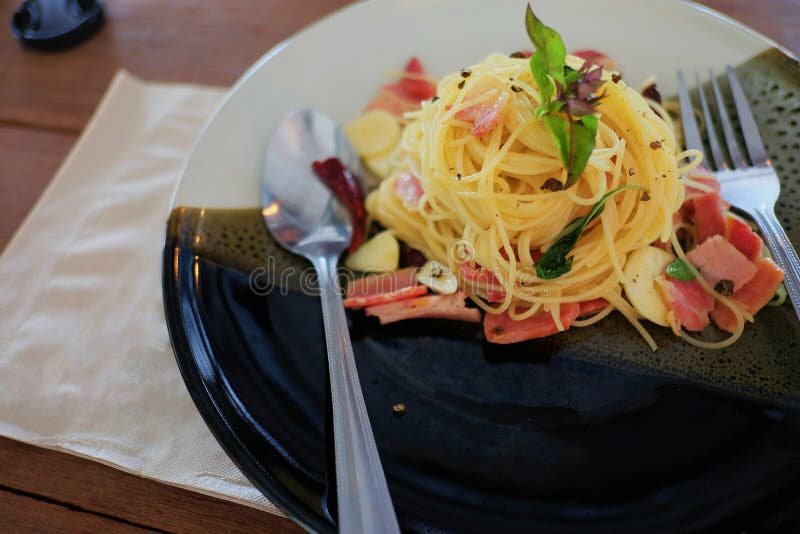 Spaghetti and Ham on Ceramic Plate Stock Photo - Image of food, dish ...
