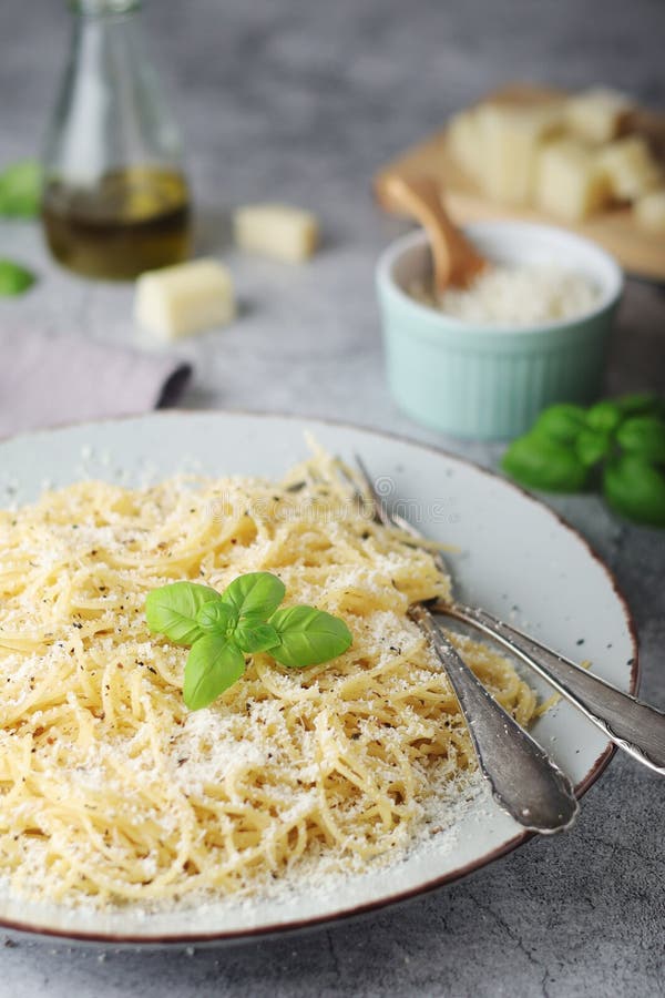 Spaghetti with Italian Cheese Pecorino Romano Stock Image - Image of ...
