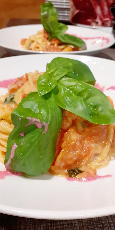 Spaghetti Italiani, Italian Food Stock Image - Image of seafood ...