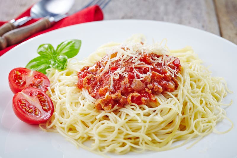 Spaghetti with minced meat stock image. Image of wood - 31510439
