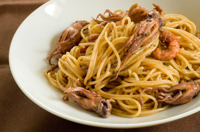 Spaghetti with Octopus and Shrimp Stock Image - Image of delicious ...