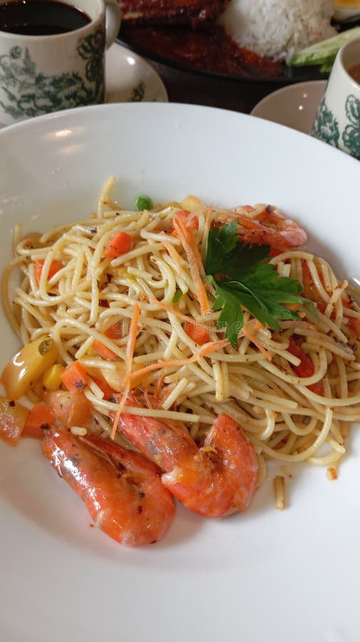 Spaghetti Oglio Olio with Prawns Dish Food Stock Photo - Image of ...