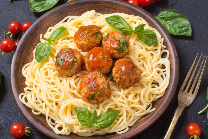 Spaghetti in Pan with Meatballs Stock Photo - Image of gourmet, green ...