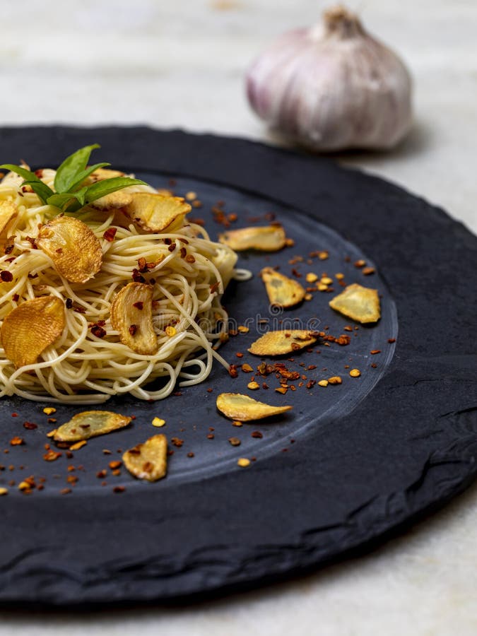 Spaghetti Pasta with Fried Garlic and Olive Oil Stock Image - Image of ...
